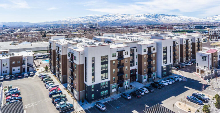 Apartments Near UNR | Saga Reno